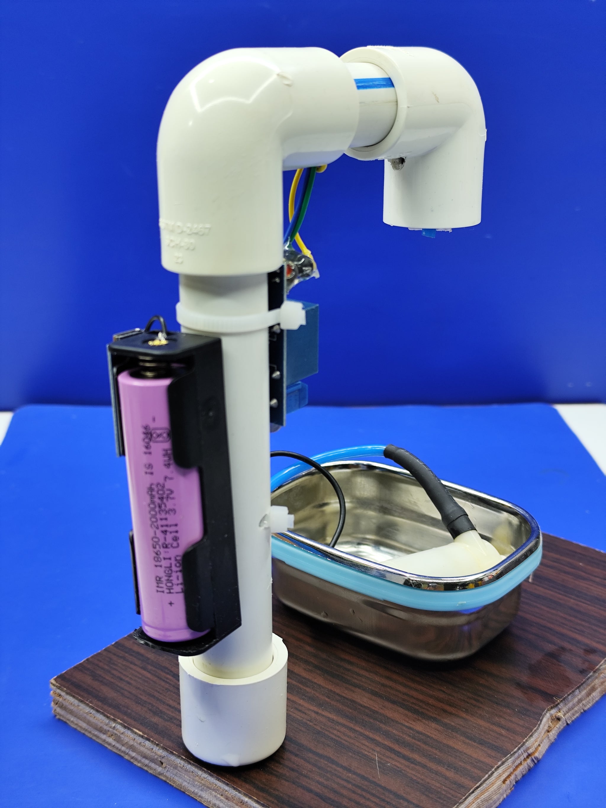 Automatic Hand Sanitizer Dispenser with charging (Ready made ) Project ...